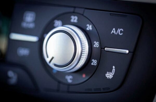 Climatisation automobile : fonctionnement, recharge et entretien - Würth